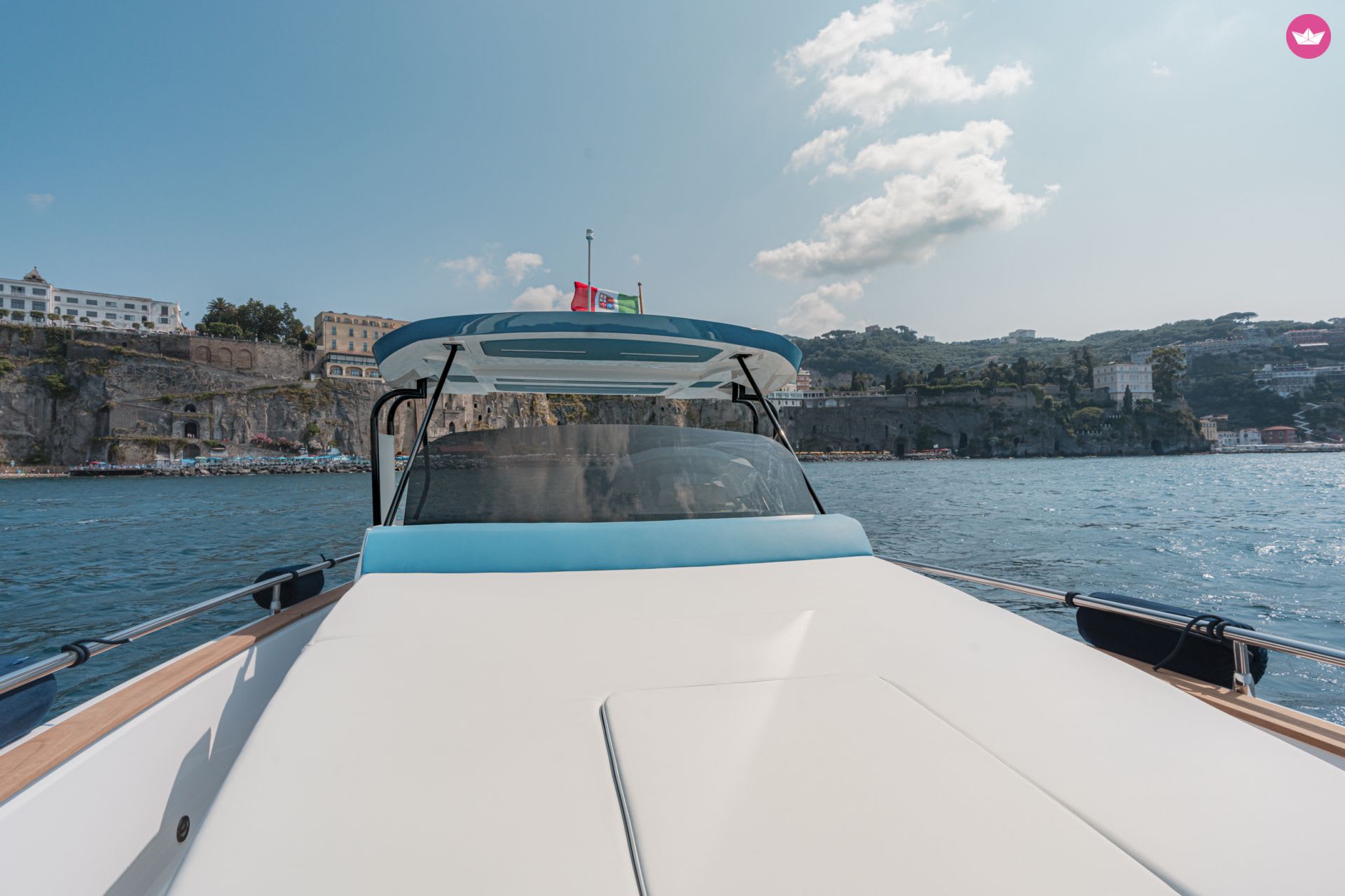 Capri Elegance : excursion d'une journée en bateau privé au départ de ...