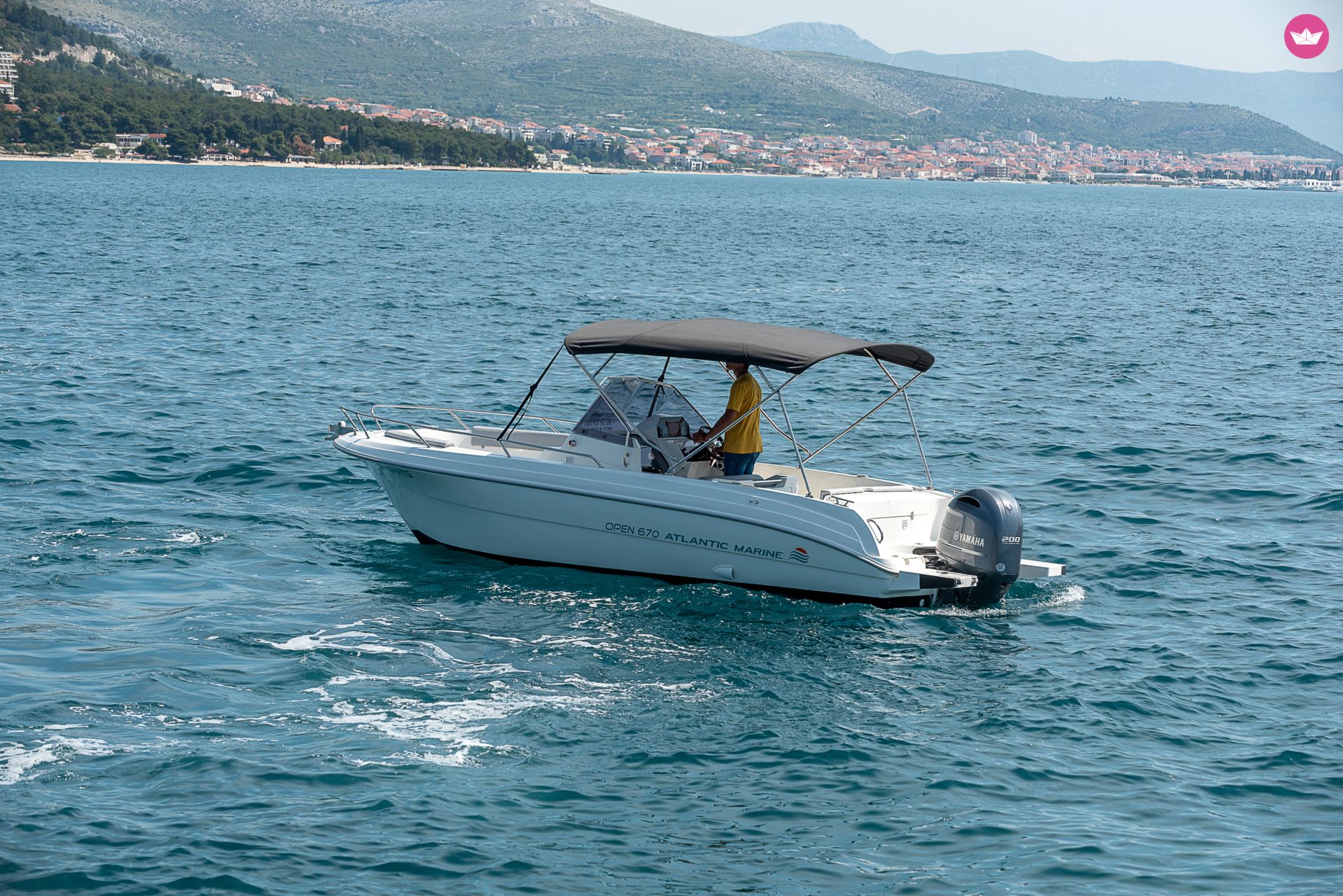 Half-Day Speedboat Escape: Blue Lagoon & Historic Trogir from Split ...