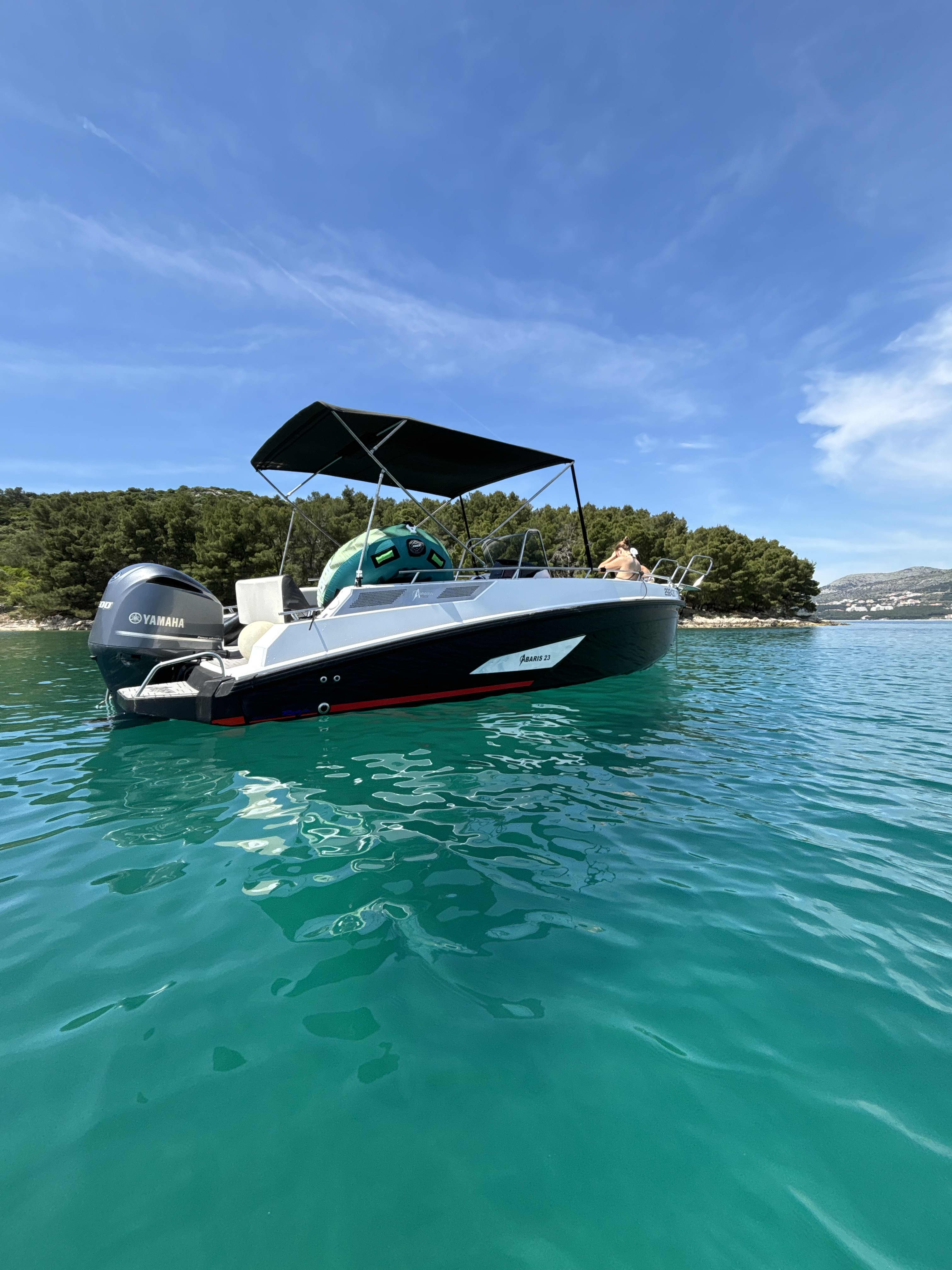 9H Island Escape: Biševo, Vis, Hvar & V. Drvenik - Click&Boat