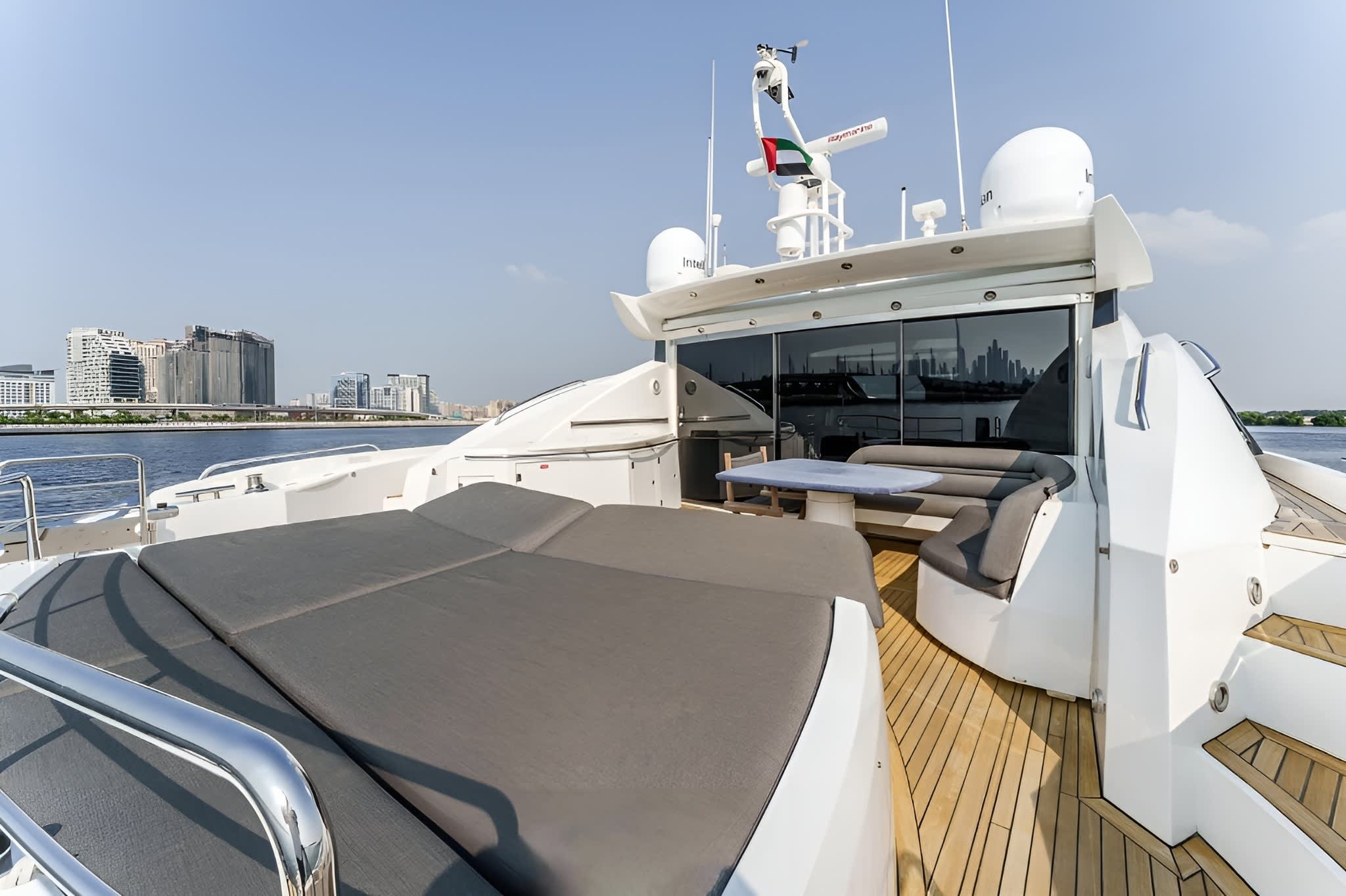 Escapade Prestige de six heures — Immersion totale autour de la ...
