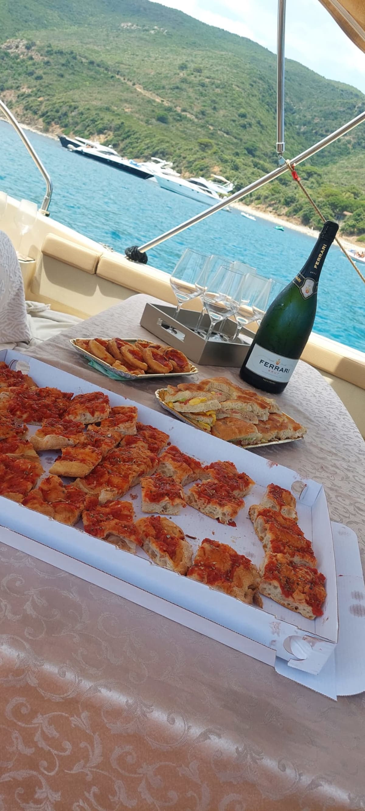 Elba Highlights – Mezza Giornata in Barca - Click&Boat