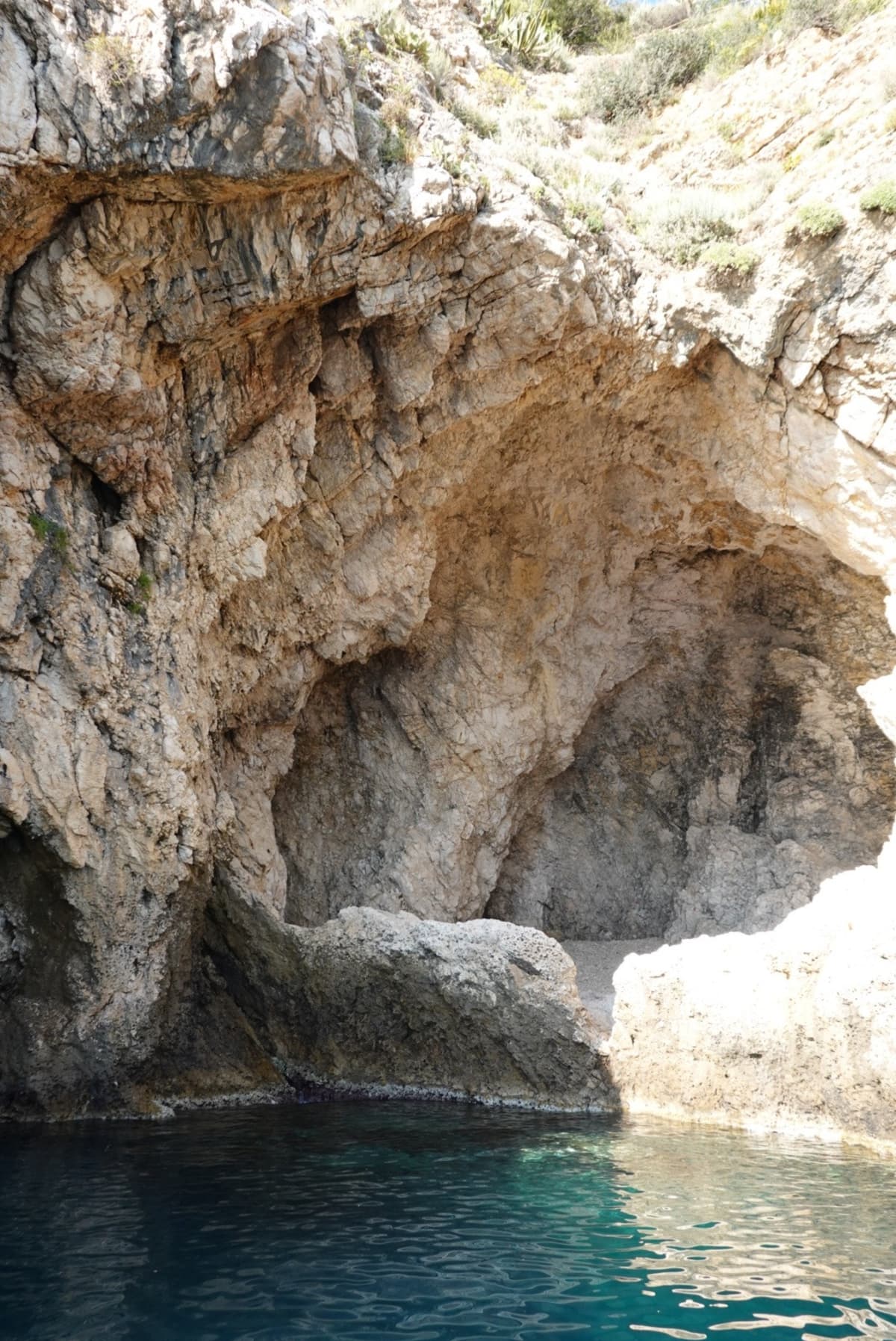 Complete experience | Isola Bella and sea caves - Click&Boat