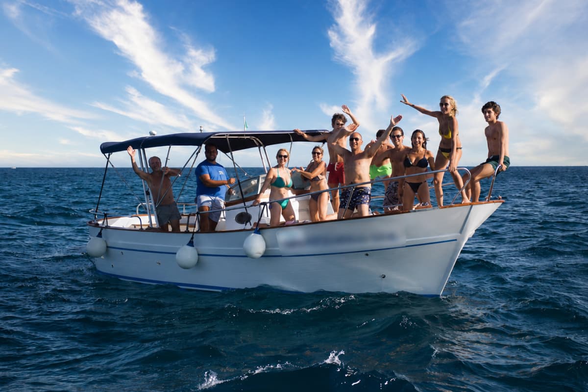 LEUCA CAVES TOUR – 4.5 HOURS BETWEEN THE ADRIATIC AND IONIAN SEAS ...