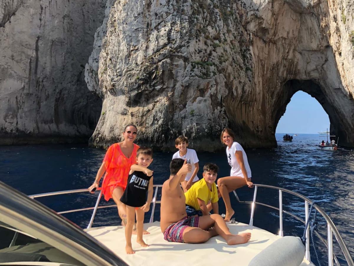 7-uur durende cruise: ontdek de kusten van Amalfi en Sorrento en de ...