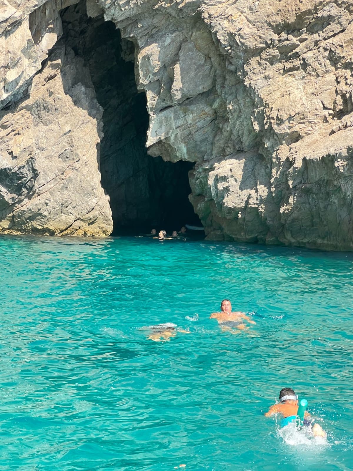 7-uur durende cruise: ontdek de kusten van Amalfi en Sorrento en de ...