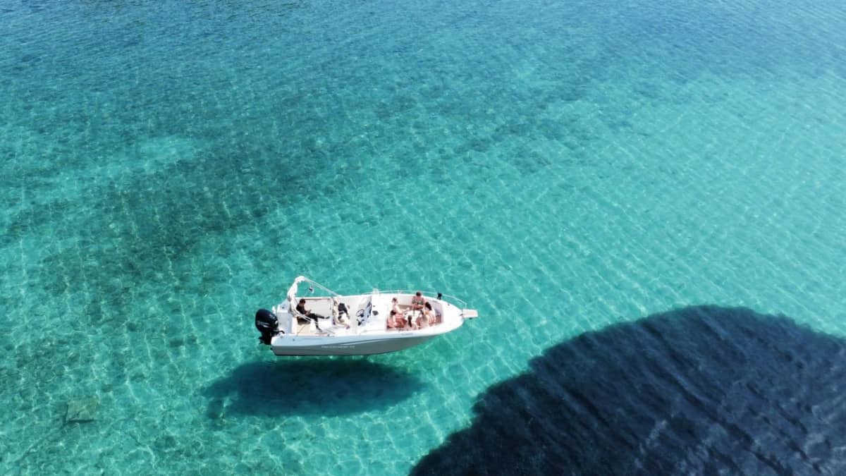 Full-day getaway to the Golden Horn and island Brač (8 hours) - Click&Boat
