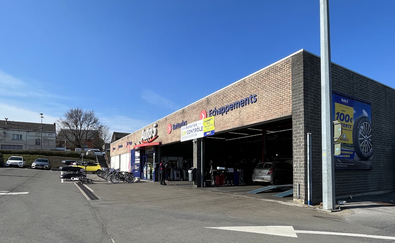 Garage Automobile + Magasin pièce auto Auto5 Marche En Famenne