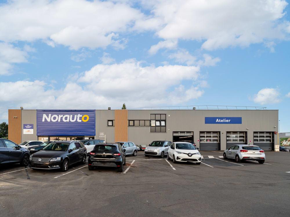 Centre auto Norauto Englos - Centre Commercial Auchan, Englos Les ...