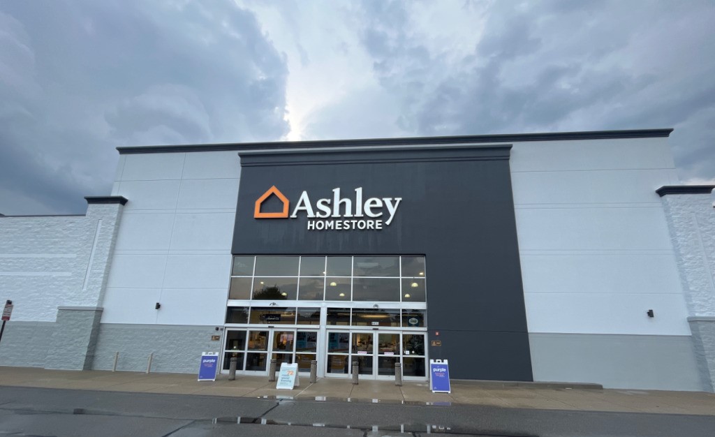 Ashley furniture broad street store