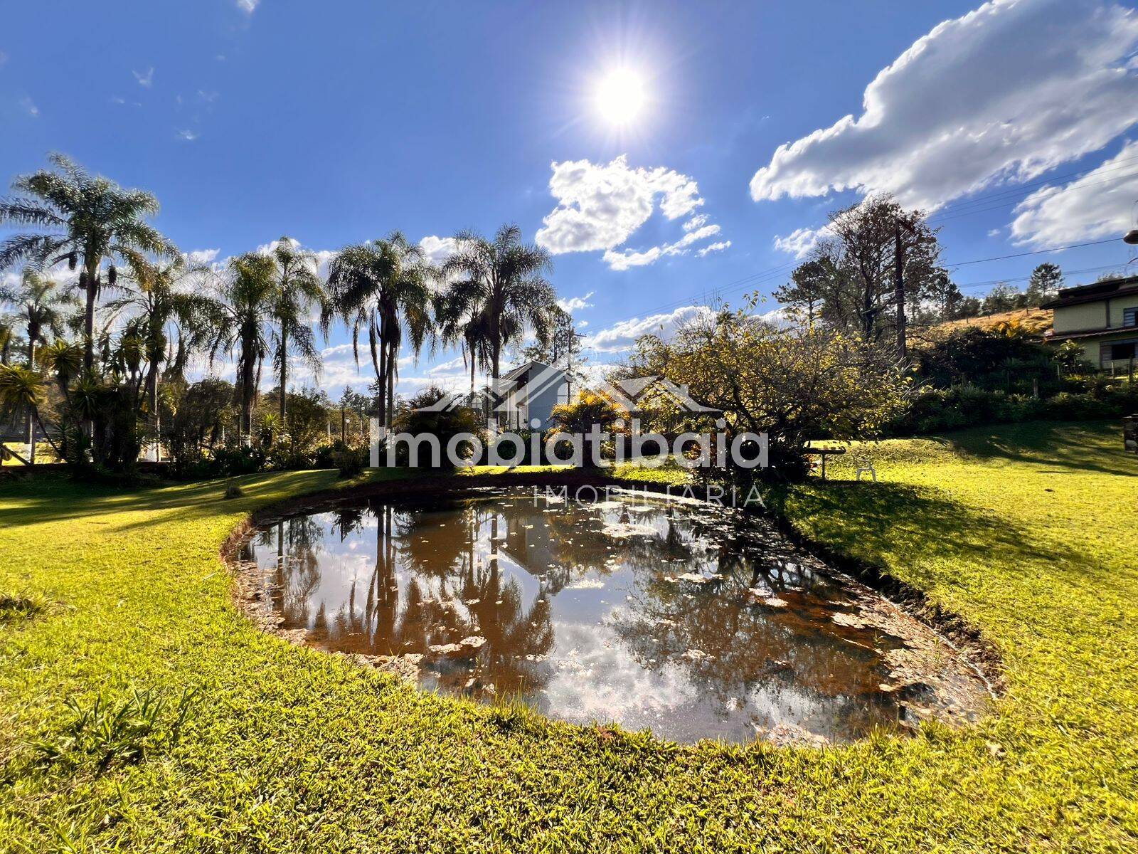 Chácara de 5 quartos 540 m2 à venda por R$ 650.000 - Ref 853