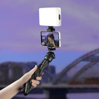 SMALLRIG 3808 RM120 COMPACT RGB LED LIGHT WITH LONG BATTERY LIFE Best ...