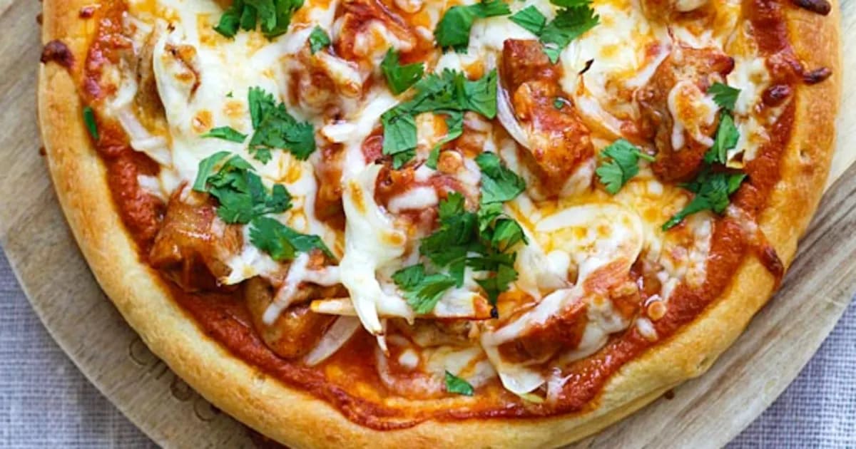 Indian Style takeaway Pizza