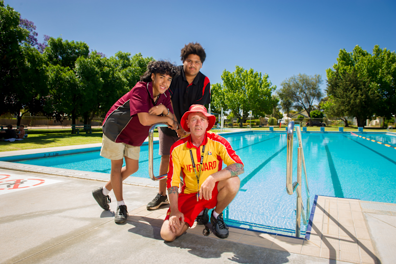 Free pool time helps Red Cliffs make a holiday splash
