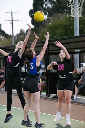 Netball Monday Night Grand Finals - Goal Den Vs. Garfield Stars Gold ...