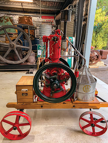 1912 IHC Famous 2HP Vertical Engine