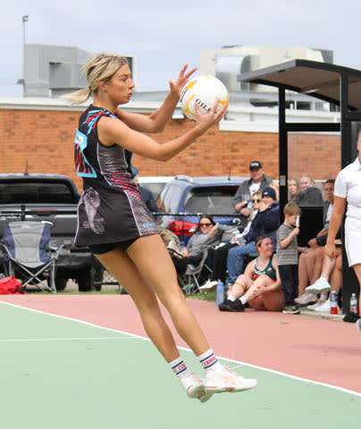 Netball B Grade - Cora Lynn Vs. Dalmore Tooradin - 01.04.2023