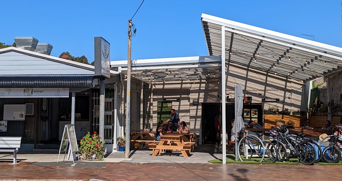 Making beer while the sun shines, Tarrawanna brewery named 'Climate Zero Heroes'