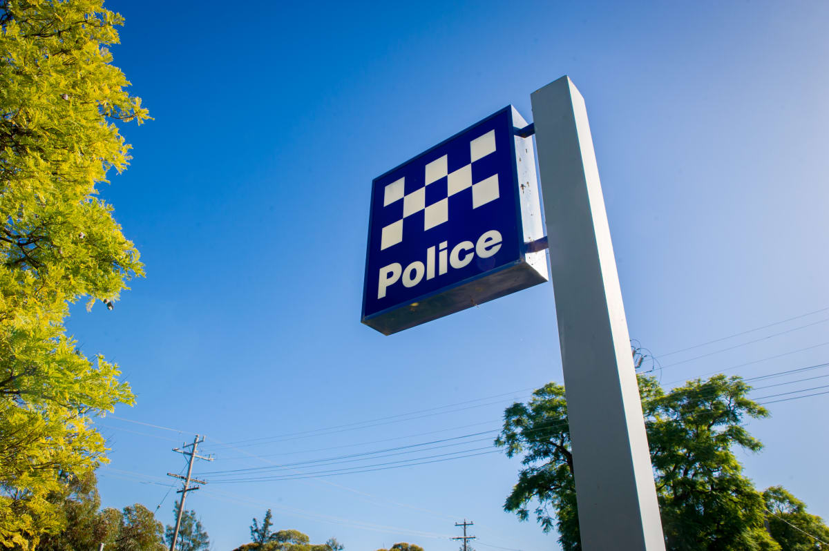 Police seek information after Swan Hill street assault Police seek information after Swan Hill street assault