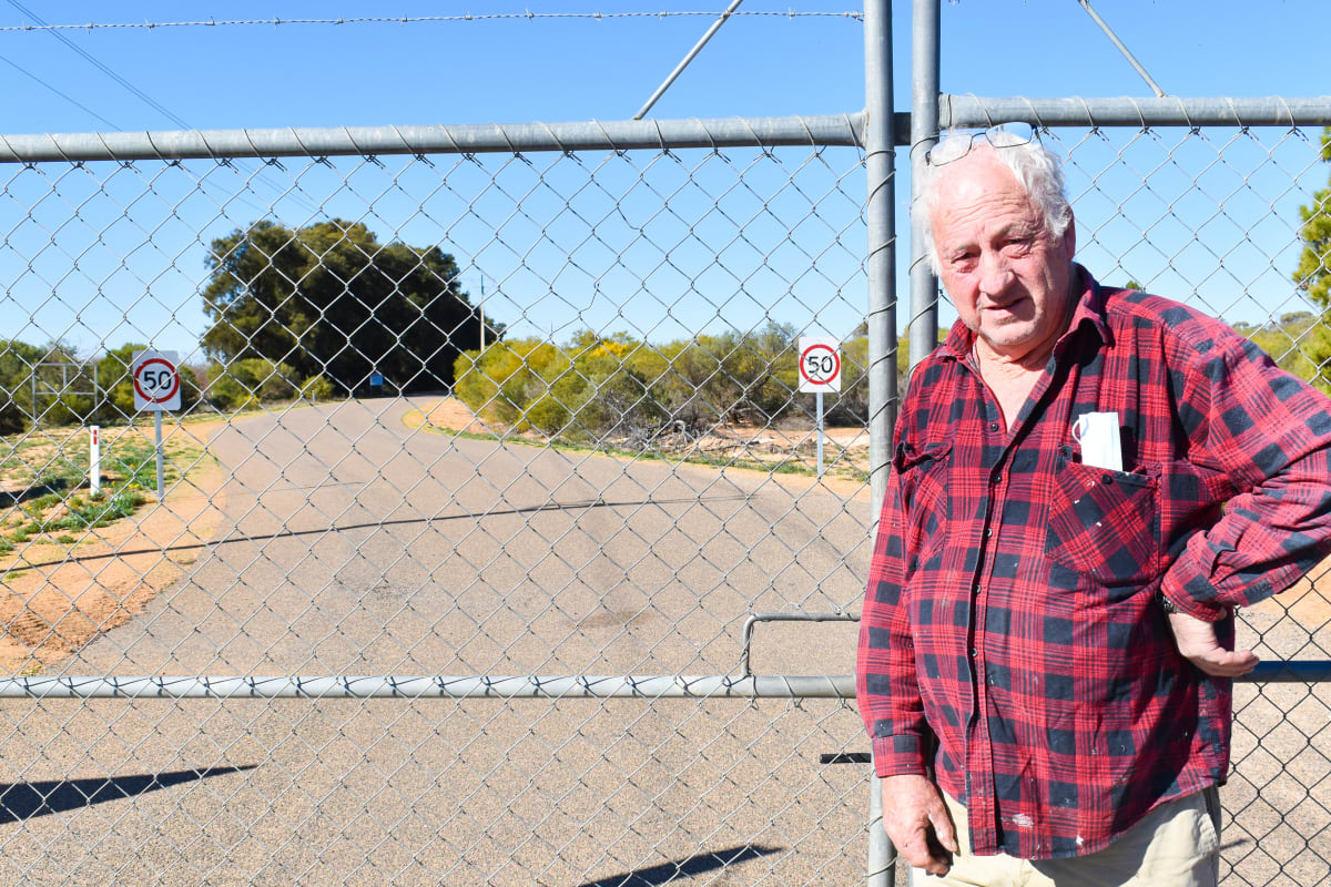Locals Question Council s Rubbish Fees locals-question-council-s-rubbish-fees