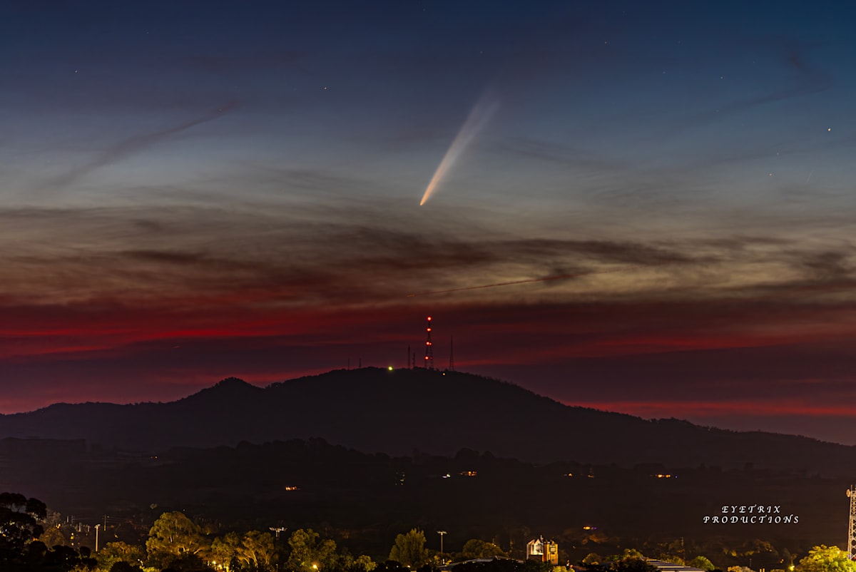 Rare comet sighting over Orange