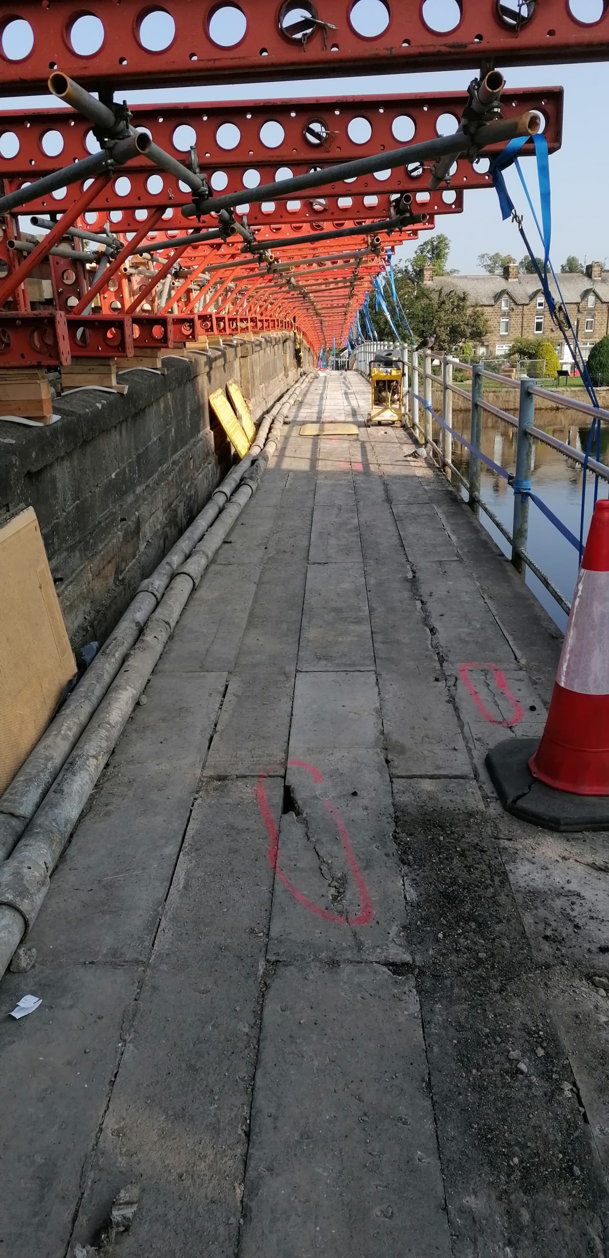 Keep in Touch with Latest News - Otley Bridge - Commonplace