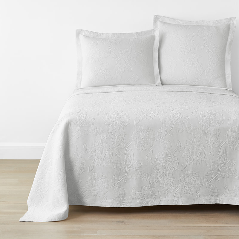 white king size bedspread