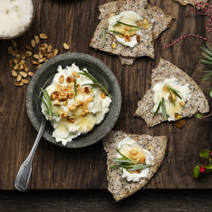 Chèvre förrätter - goda & festliga recept med getost - Coop