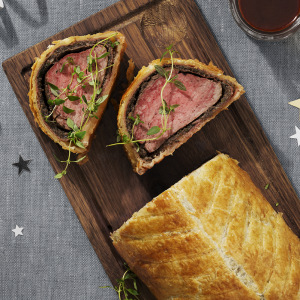Oxfilé provencale med vitlökssmör och råstekt potatis - Coop