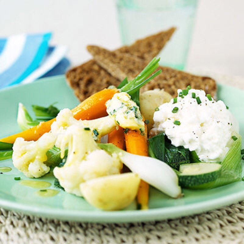 Primörer med gräslöks- och pepparrotssmör - Coop