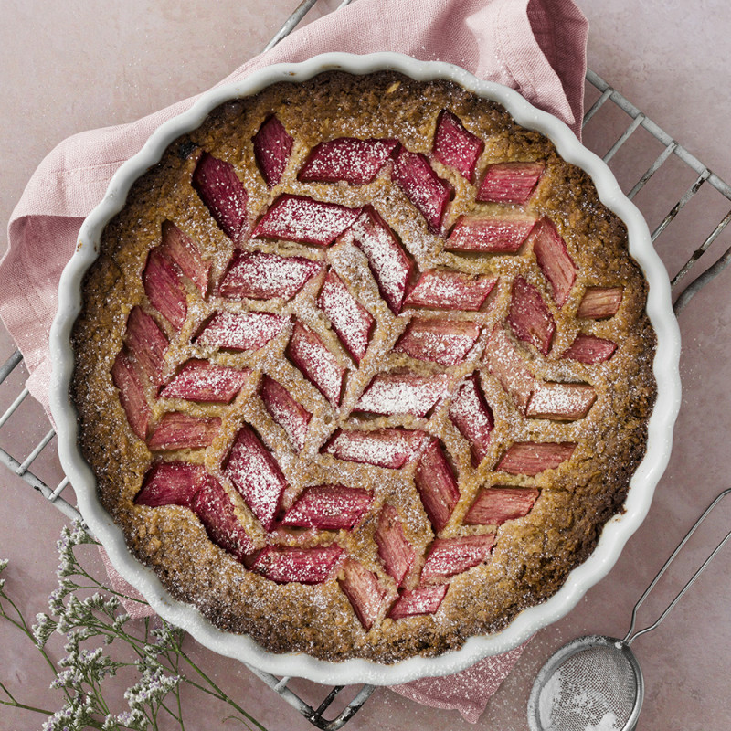 Rabarberpaj - Bästa receptet på knäckig rabarberpaj - Coop