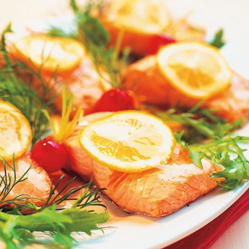 Stekt lax med avokadosås | Recept | Coop