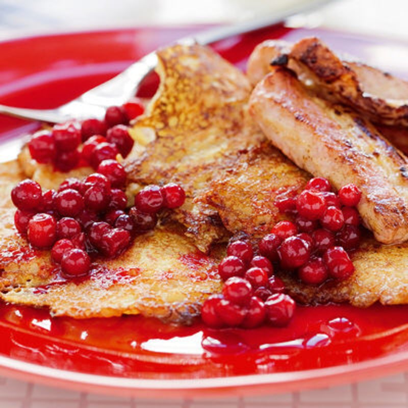 Raggmunkar med fläsk och lingon | Recept | Coop