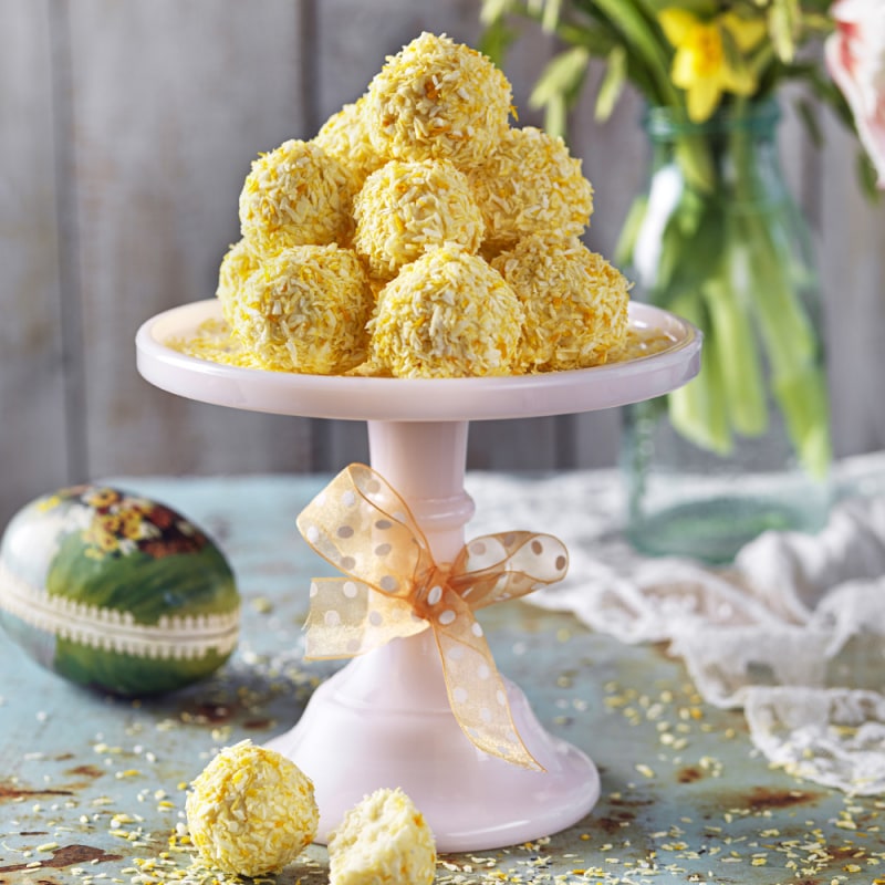 Vita kokosbollar | Recept | Coop