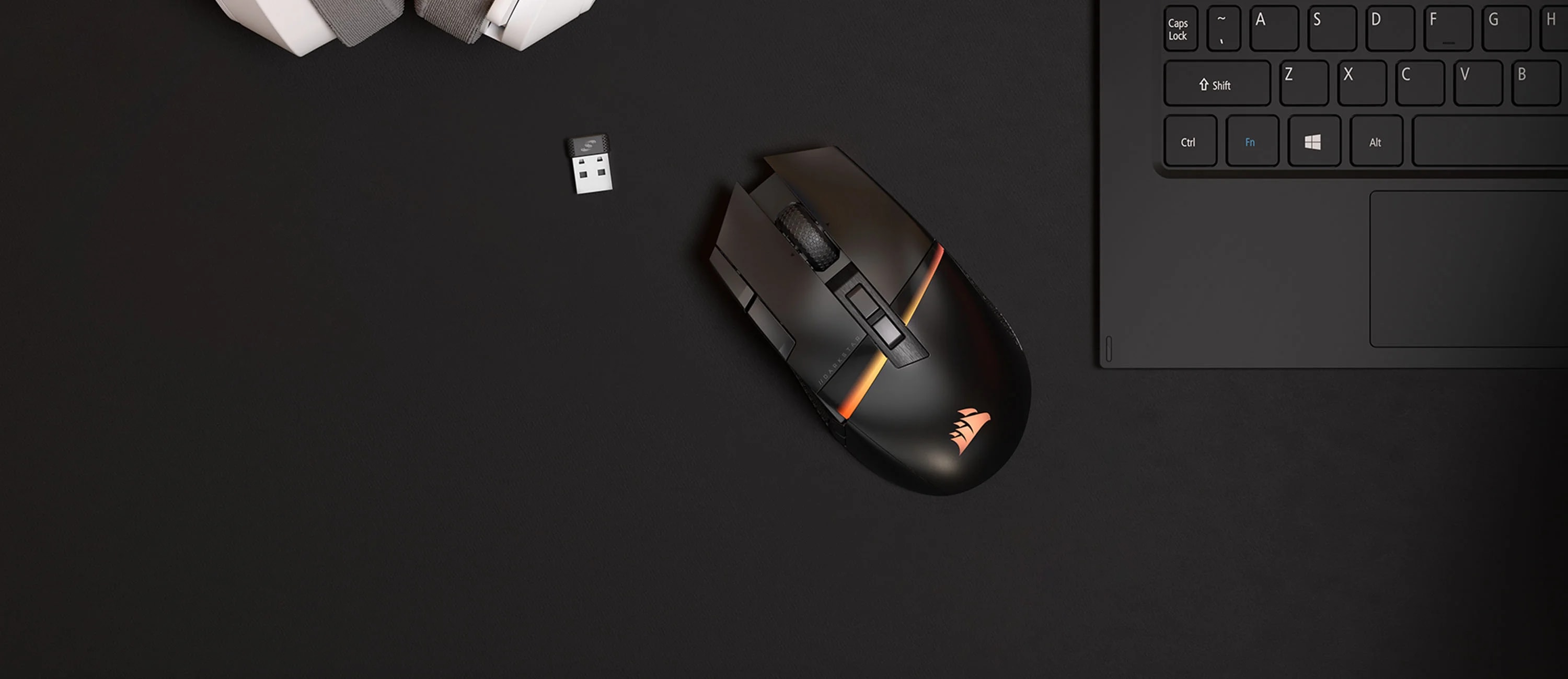 Chuột không dây Gaming Corsair DARKSTAR WIRELESS RGB MMO