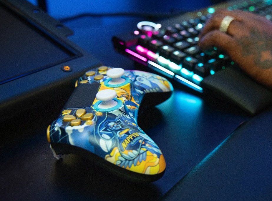 T-Pain Gaming and Streaming | T-Pain's Custom PC | CORSAIR