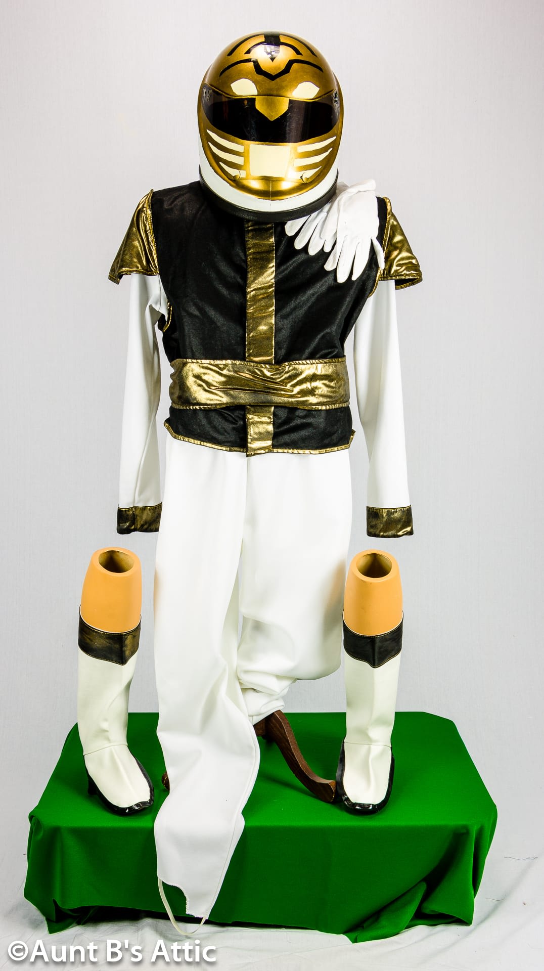 White Power Ranger from Power Rangers Costume - Coscove