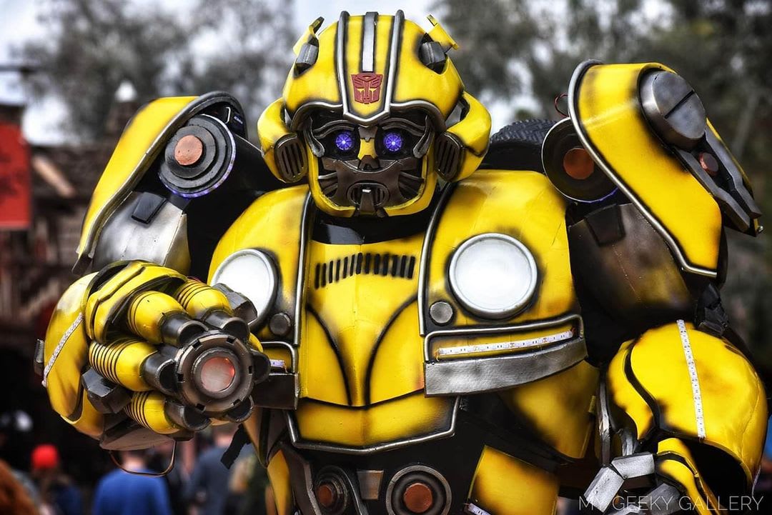 Bumble Bee from Transformers Armor - Coscove