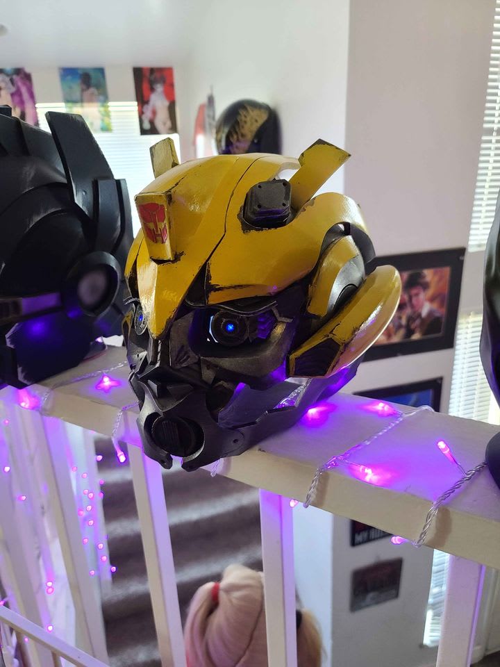 Bumble Bee from Transformers Armor - Coscove