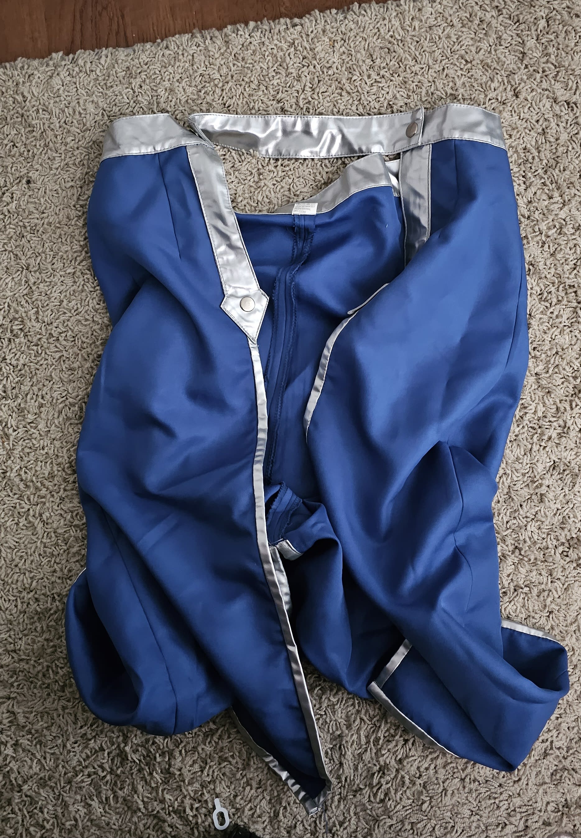 Any Amestrian military character from Fullmetal Alchemist Costume - Coscove