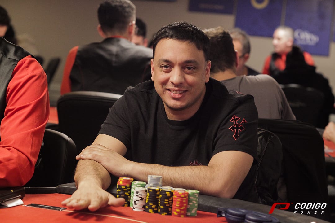 Costich lidera el Godzilla Deep Stack en Madero Poker