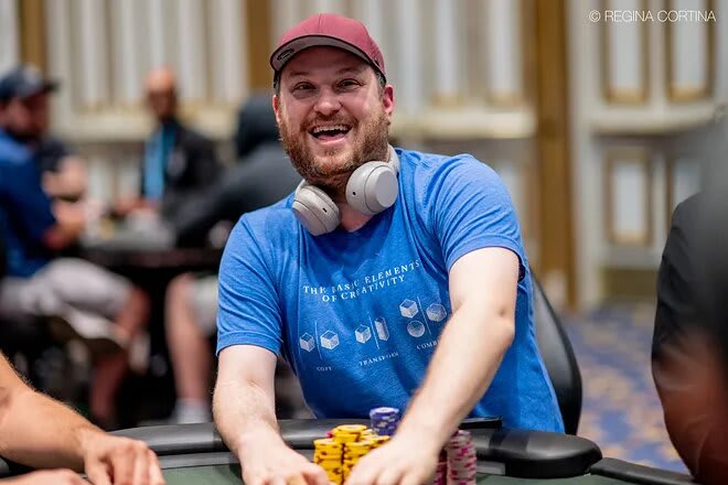 Josh Arieh va por su séptimo brazalete en el Eight Game Mix - Codigo Poker