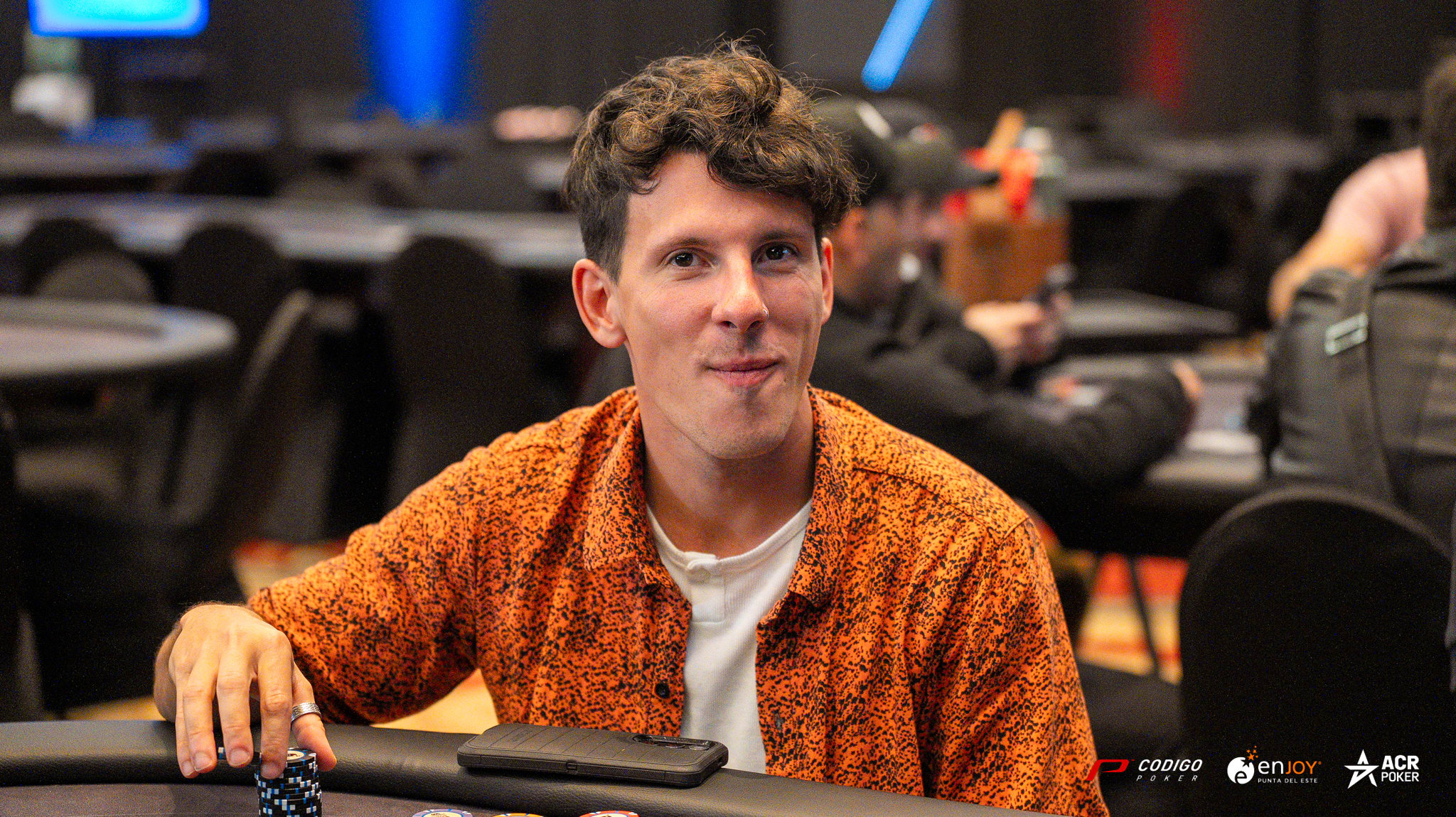 Enjoy Poker Tour: Rolando Soria lideró el Día 1 del Super High Roller