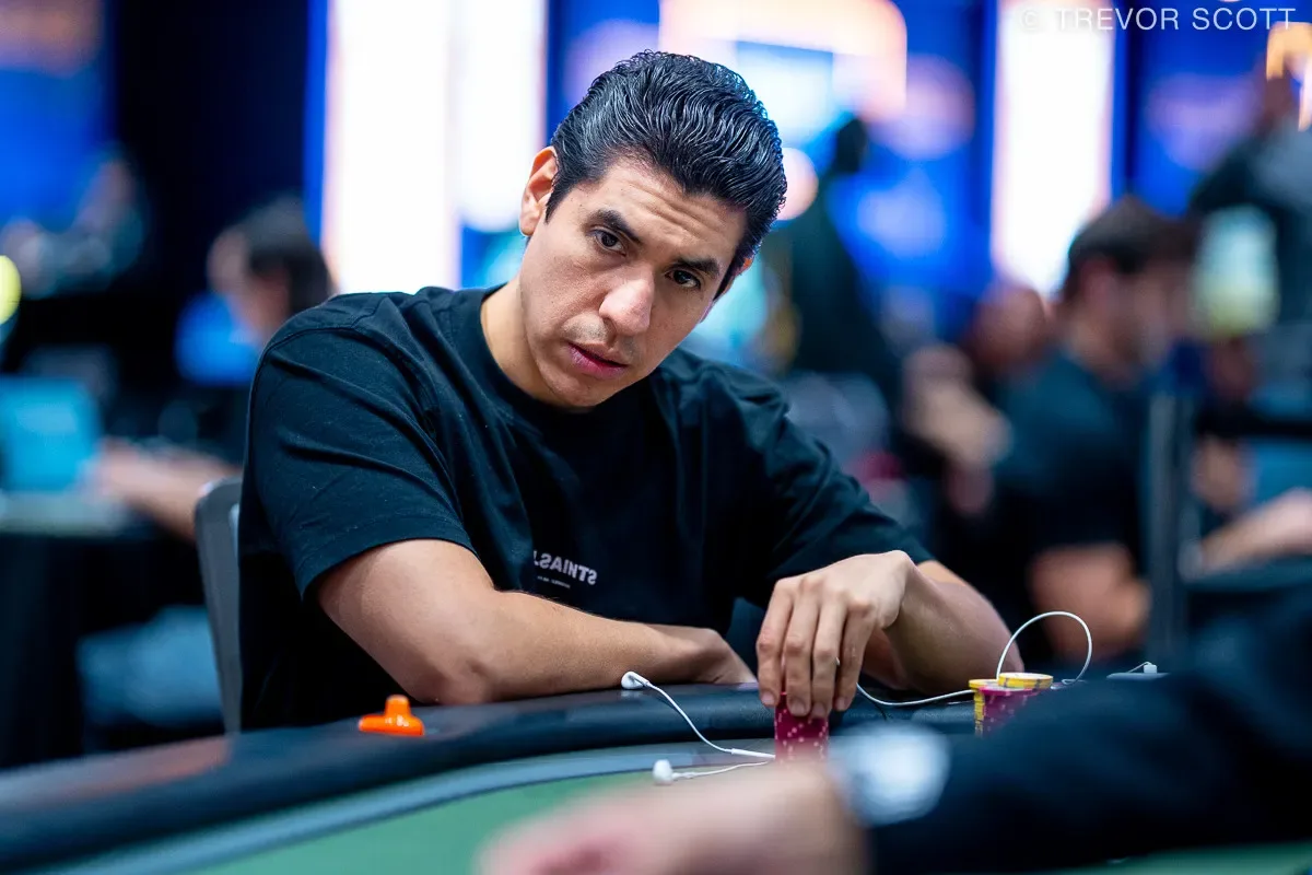 Joel Treviño Pasa Lista Al Main Event: Ganó Su Paquete En ClubGG