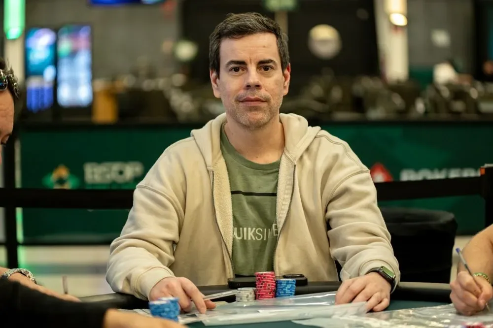 Diego Ribeiro Lidera Dia 1B Do Mini Championship Do BSOP