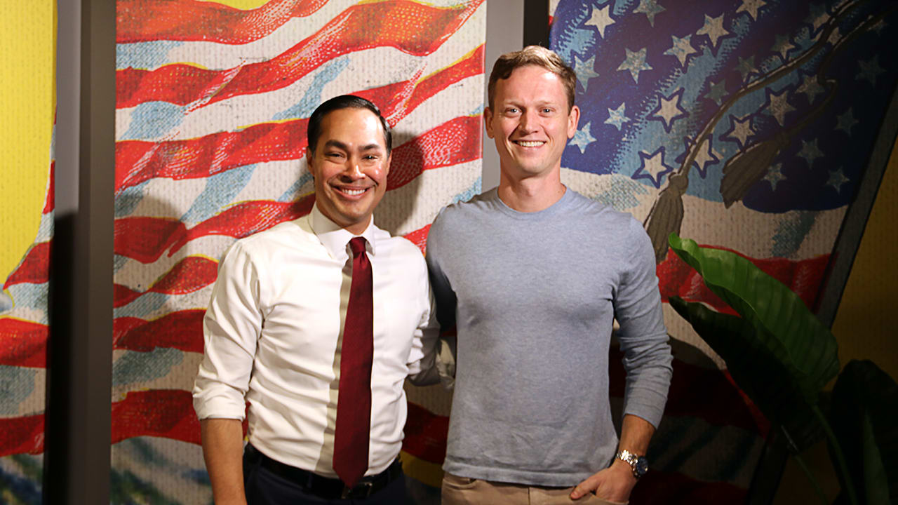 2020: Julián Castro on Immigration and Beyonce | Crooked Media