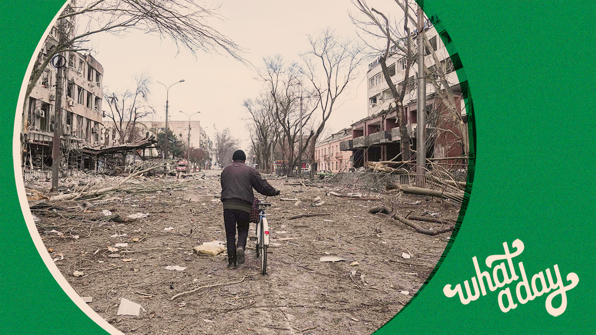 Russia's Economic Isolation | Crooked Media