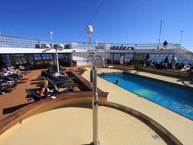 MS Artania Kreuzfahrten buchen, Schiffsbewertungen und Deckplan