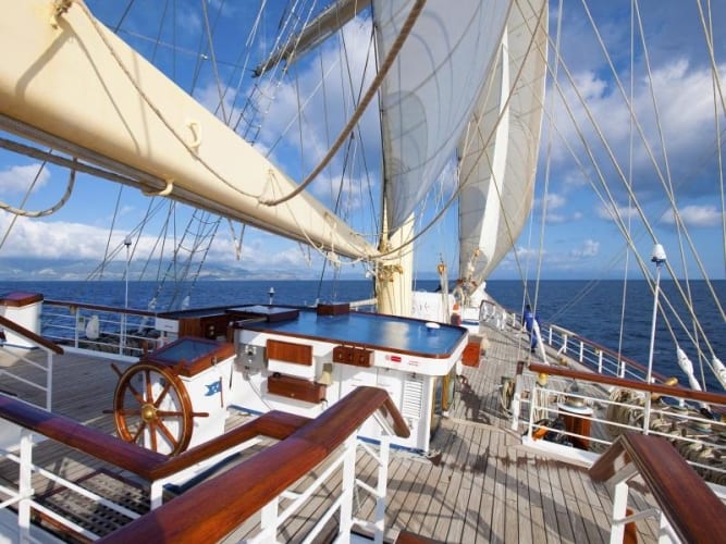 Cruise met Star Flyer | Zeetours Cruises