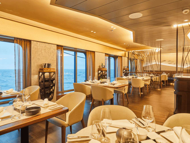 HANSEATIC nature - Informatie en alle aanbiedingen | Cruise Travel