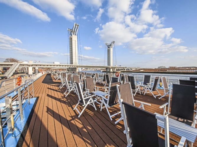 Excellence Baroness Flusskreuzfahrten, Deckplan und Schiffsbewertungen